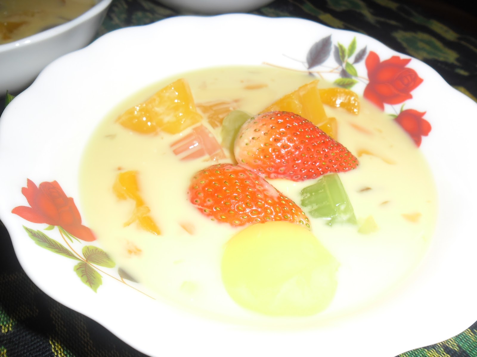 Zalekha Luvs Cooking: Puding Fruit Cocktail...