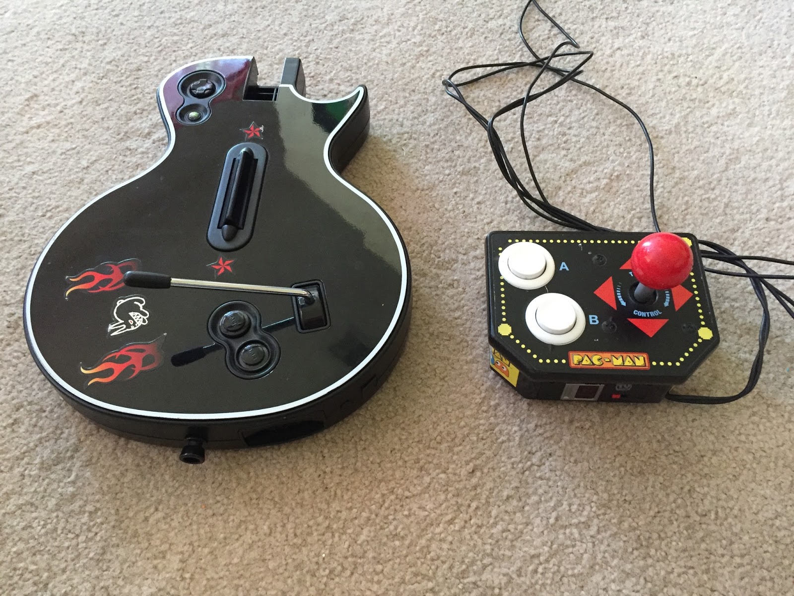 Xbox 360 Controller Stuffed in Pac-Man Plug and Play