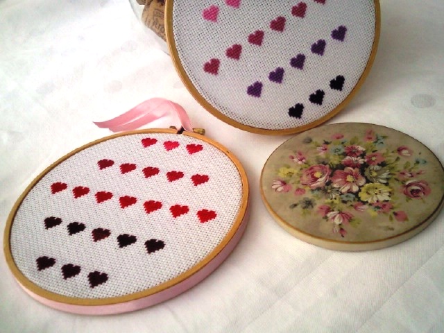 vintage time: Tablouri gherghef/cusute manual