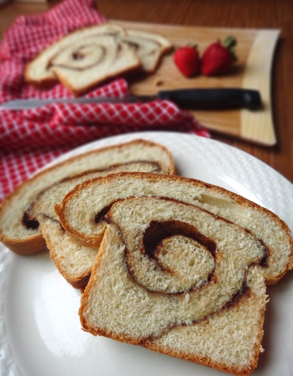 Badger Kitchen: Cinnamon Bread