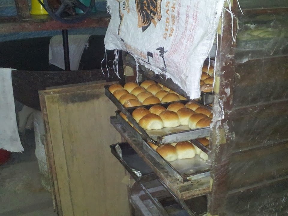 My Stories: Kilang Roti Mokhtar-Slim River