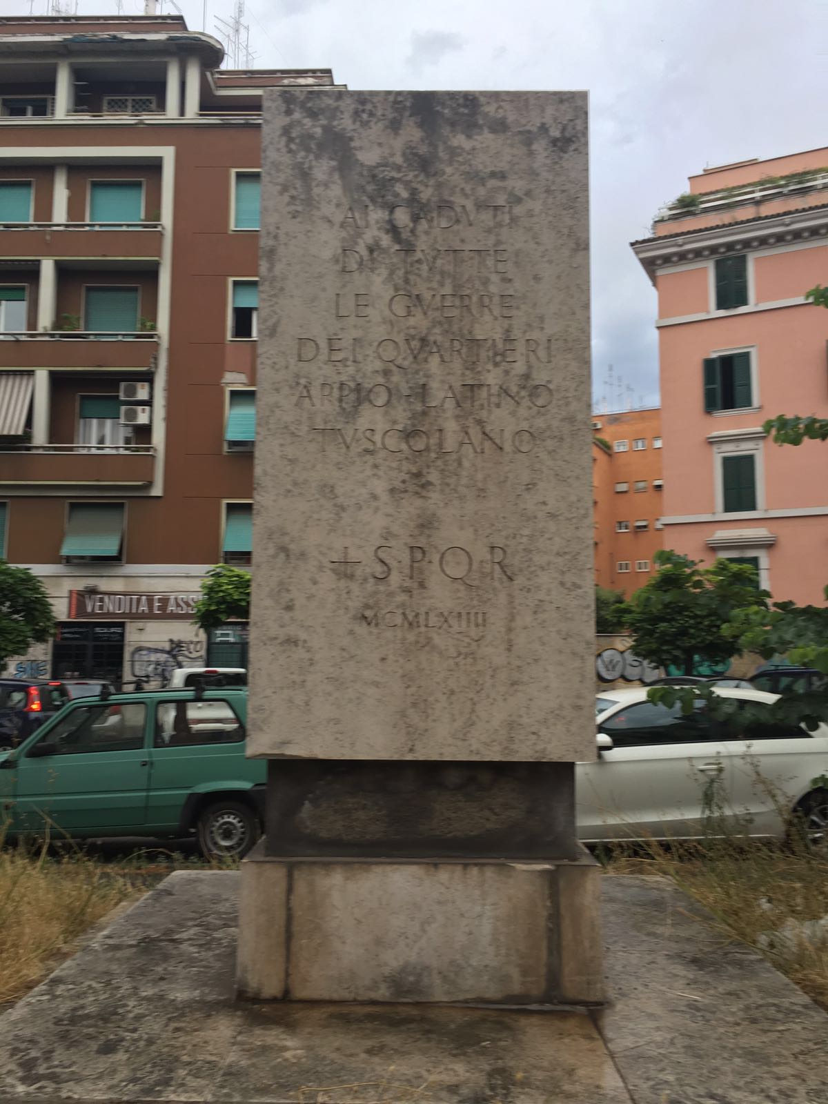 Rerum Romanarum: Monumento ai caduti di tutte le guerre dei Quartieri ...