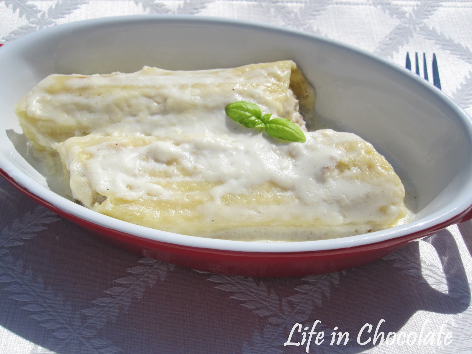 Life in Chocolate: Manicotti Stuffed With Ricotta Cheese And Meats