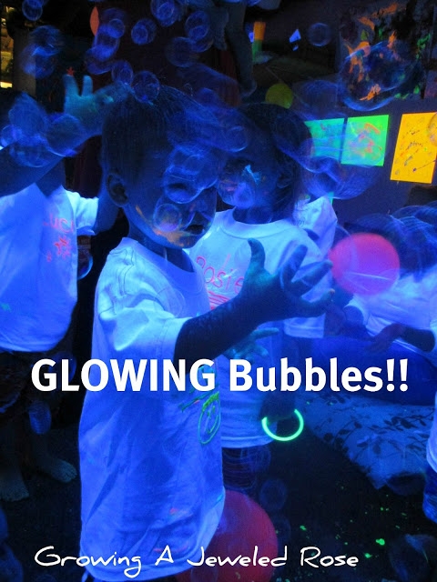 Life is Peachy : Hodge Podge: Dinosaurs, Astronauts and Glow-in-the ...