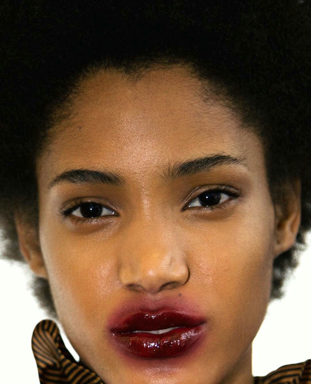 LOLLIPOP LIPS ARE THE MOST OUTRAGEOUS TREND OF 2017! ~ The Sisters Go ...