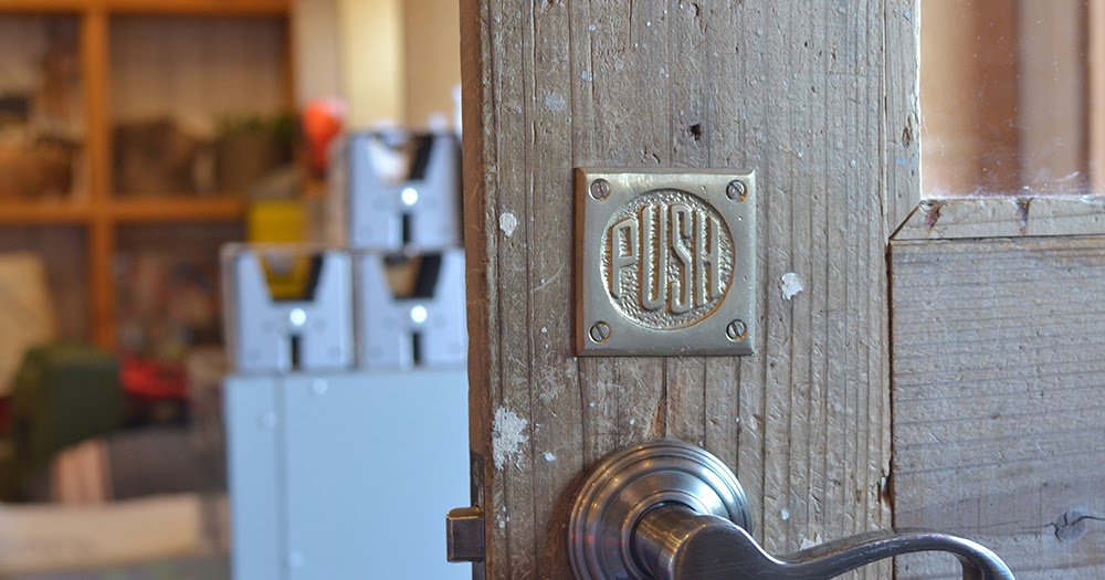 HOLIDAY GENERAL STORE: Door Signs