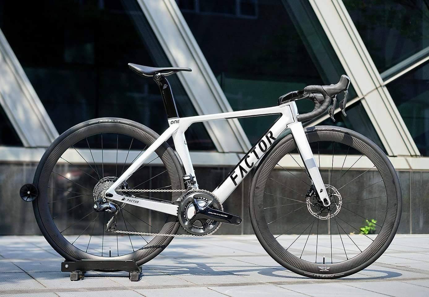 La nueva Factor ONE para 2019 - TOP 5 BICICLETAS DE CARRETERA