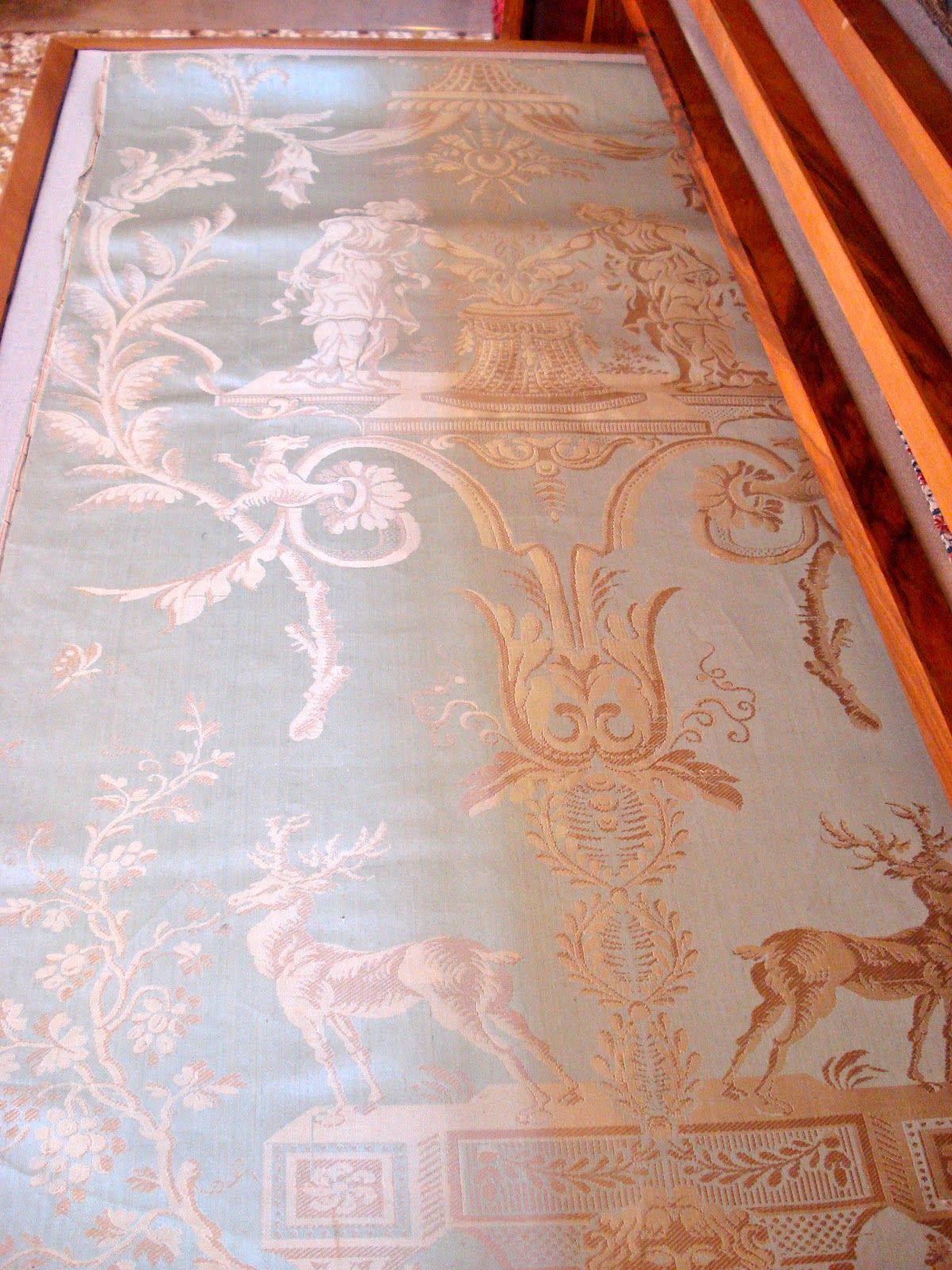 Alexandra D. Foster Destinations Perfected: Venice, Italy - Rubelli ...