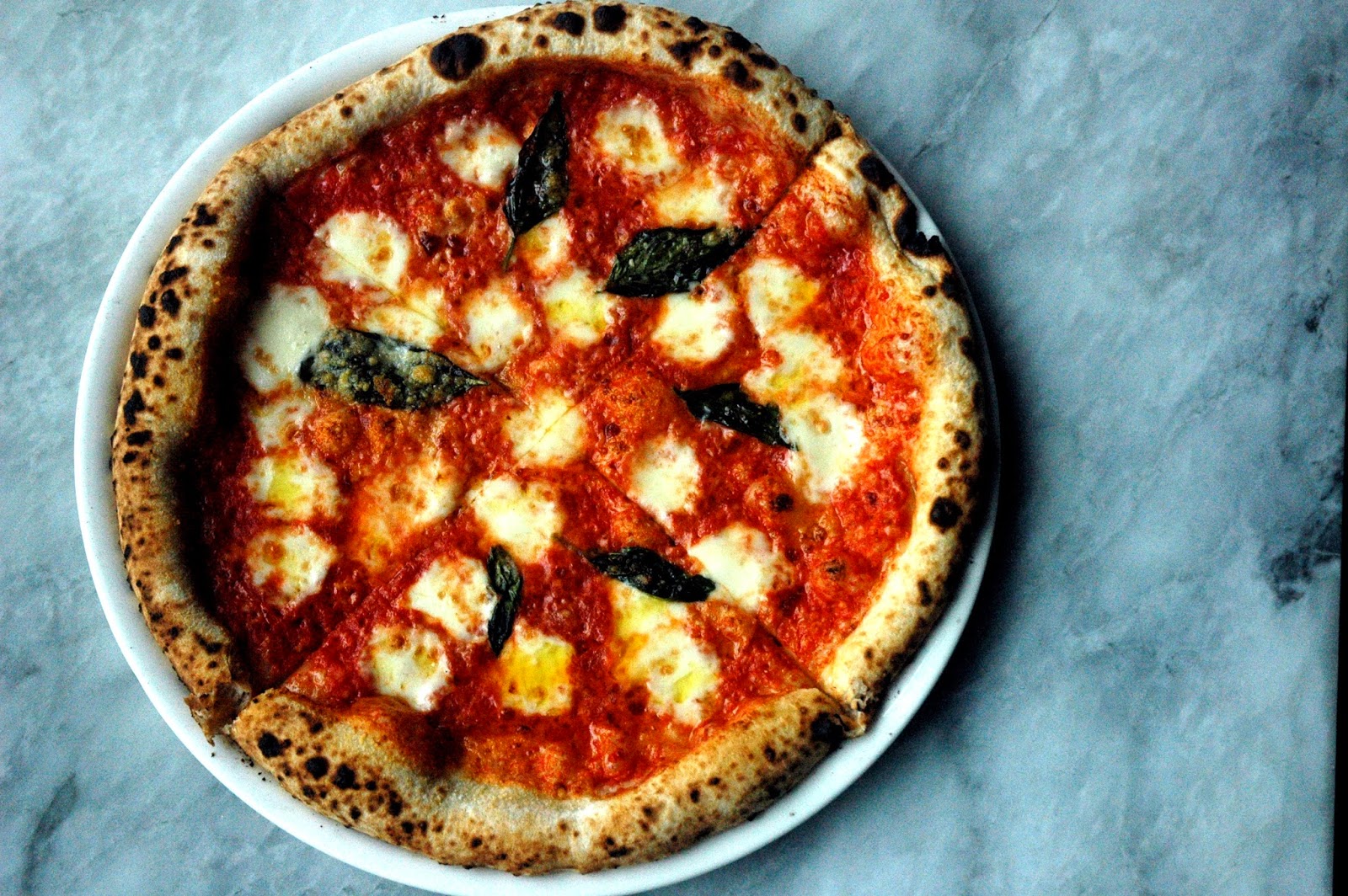 DUDE FOR FOOD: New York's Finest: Motorino Pizzeria Napoletana
