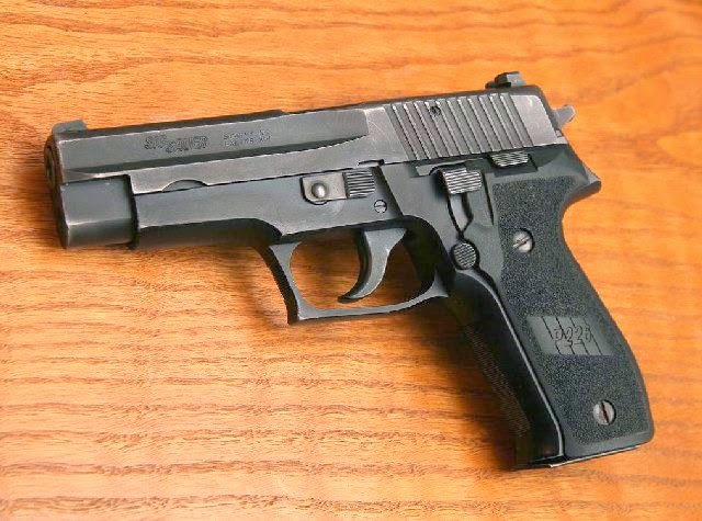 Armas de Fuego: calibre 9 mm parabellum