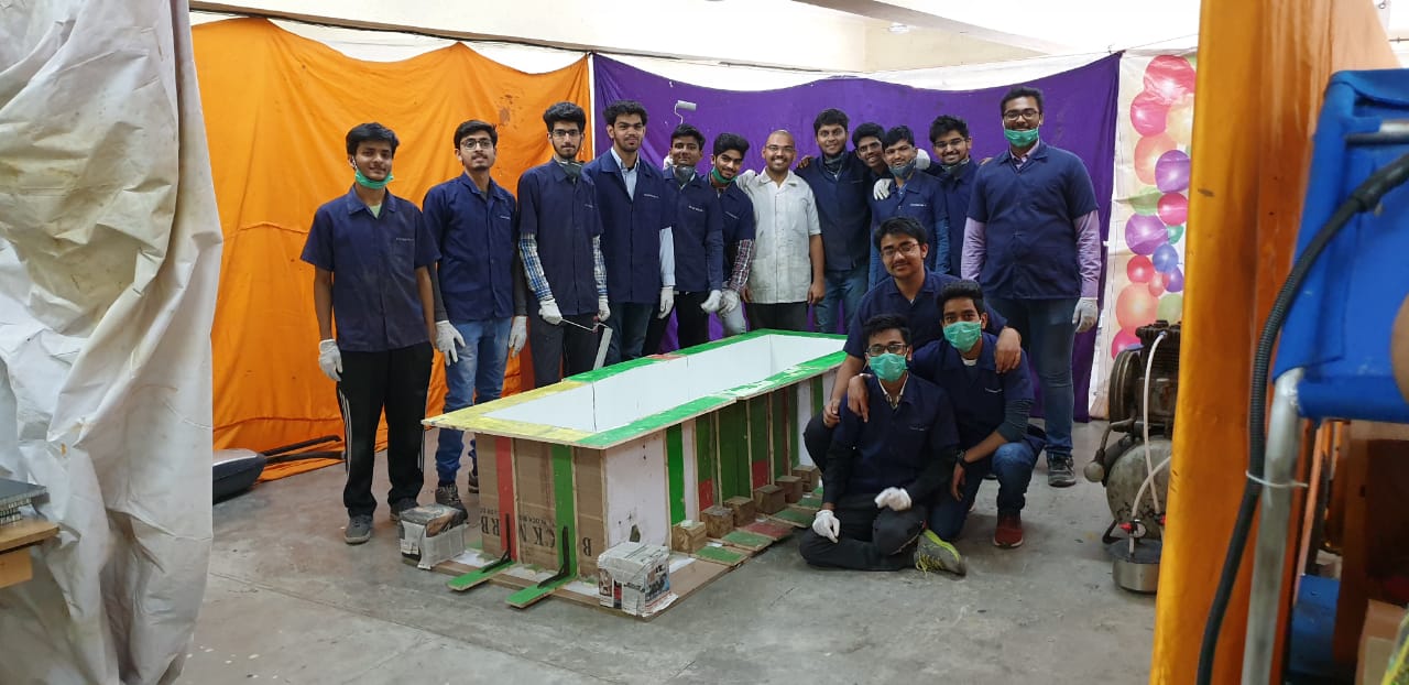 SPIRIT OF MUMBAI: Team Solarium designs and manufactures a Solar ...