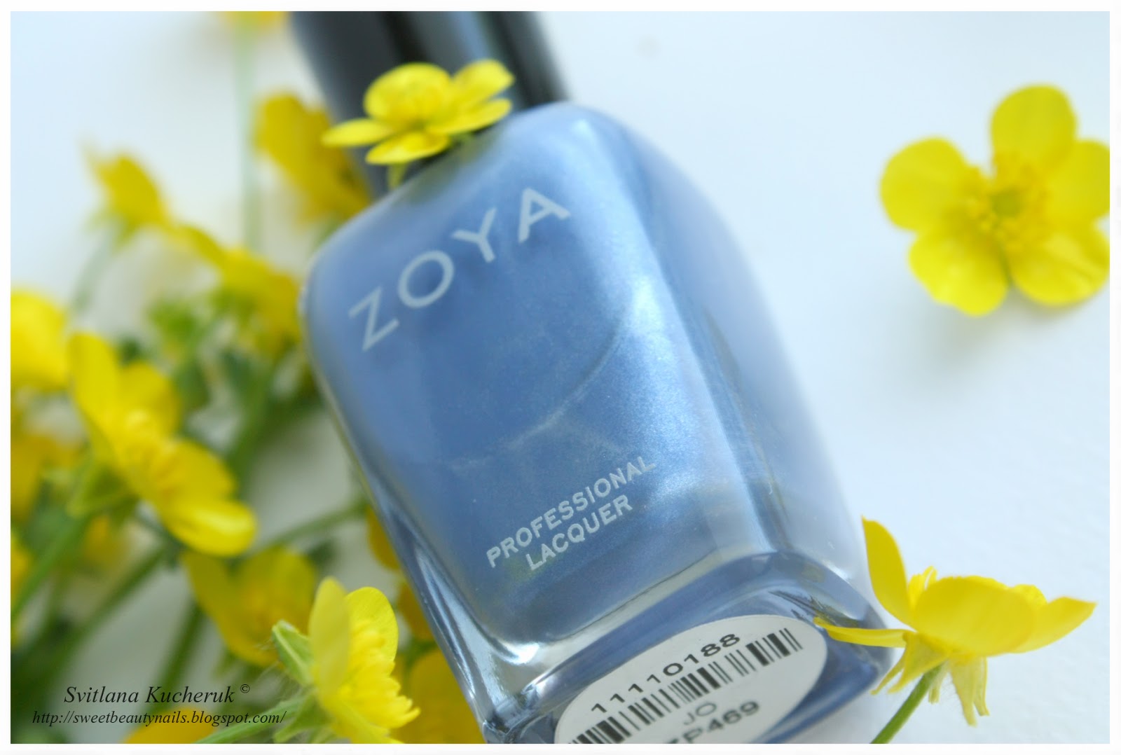 You're beautiful: Zoya Jo review, swatches