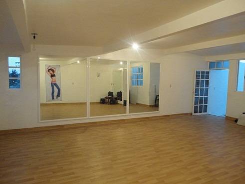 DANZZARA FITNESS: Instalaciones.