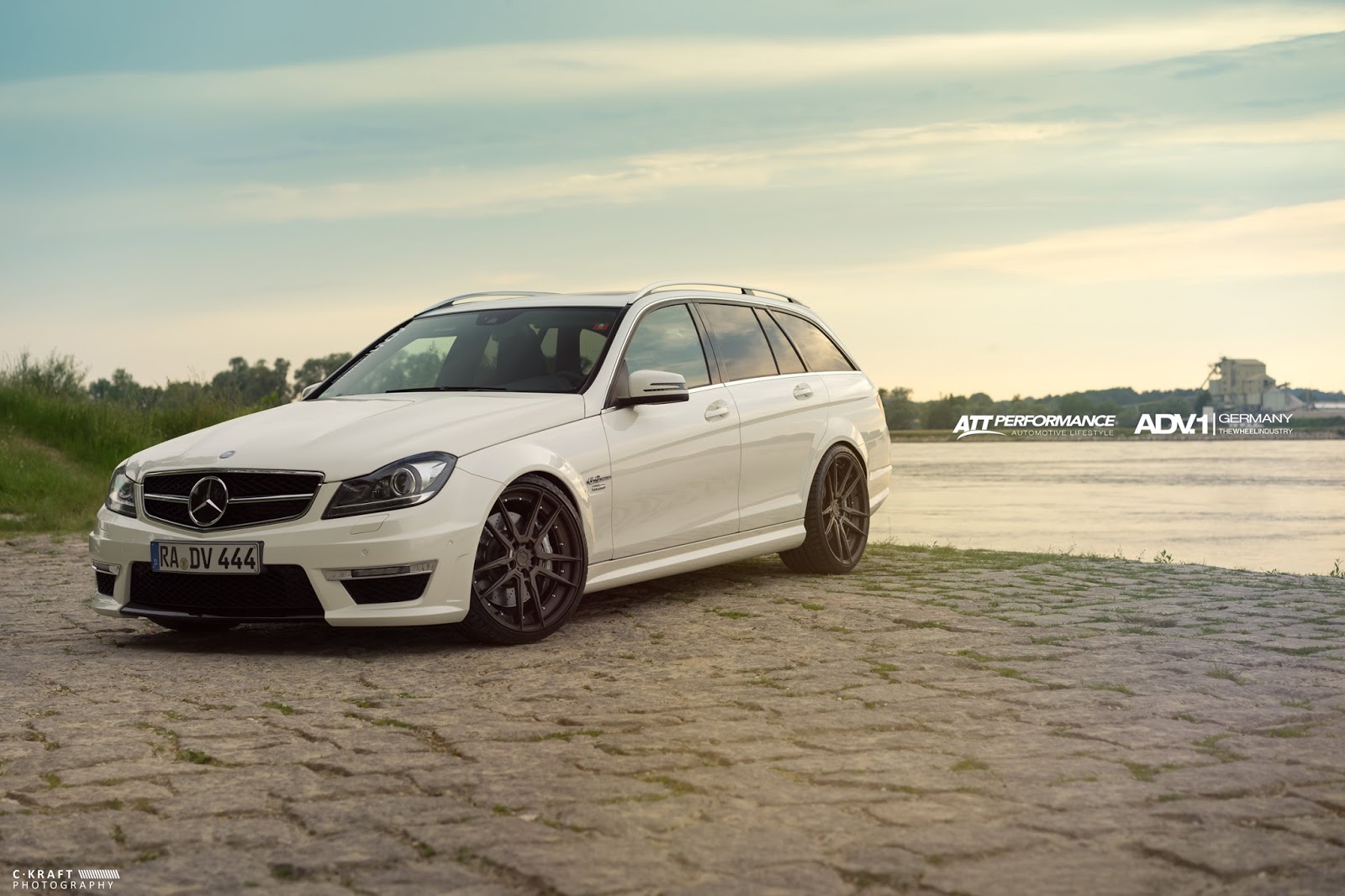 Mercedes-Benz S204 C63 AMG on ADV5.2 MV2 Wheels | BENZTUNING