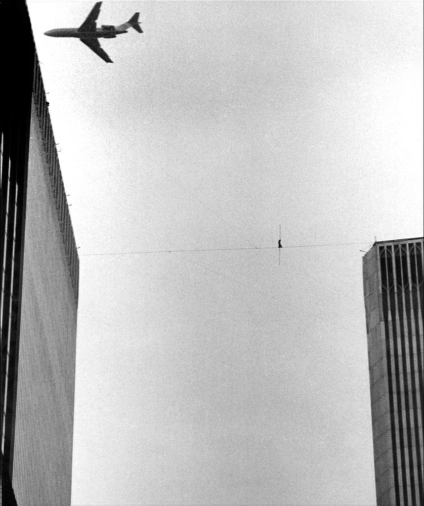 Shocking Photographs of Philippe Petit's Twin Towers Tightrope Walk in ...