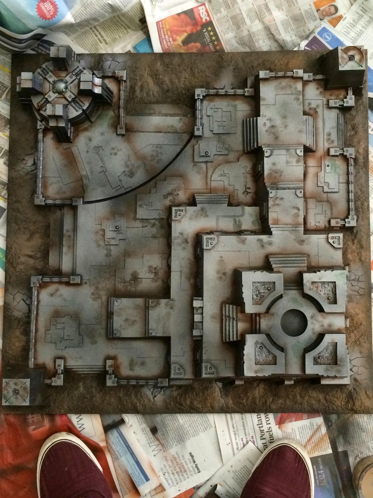 Crosser Modelling: Necron Tomb Citadel Forgeworld Tile for Jungle board.