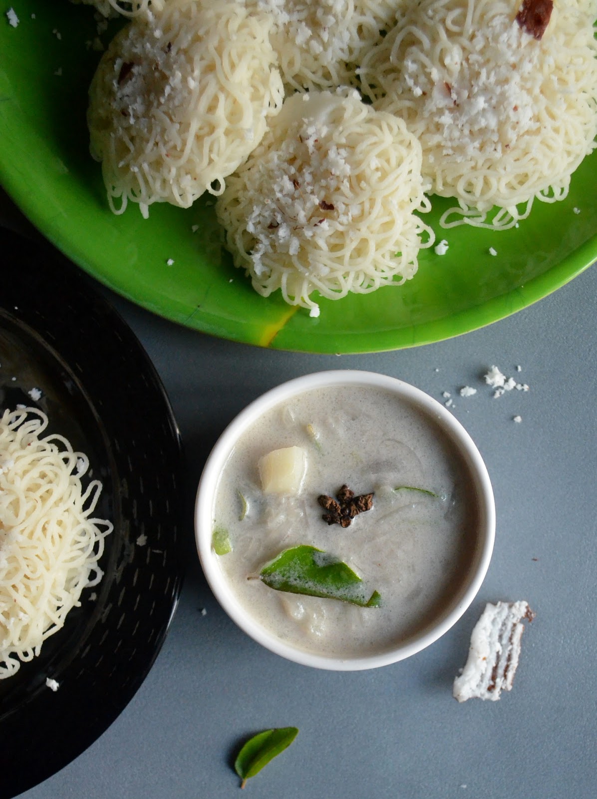 Indulge...: Potato Ishtu | Easy Potato stew | Kerala Ishtu Recipe