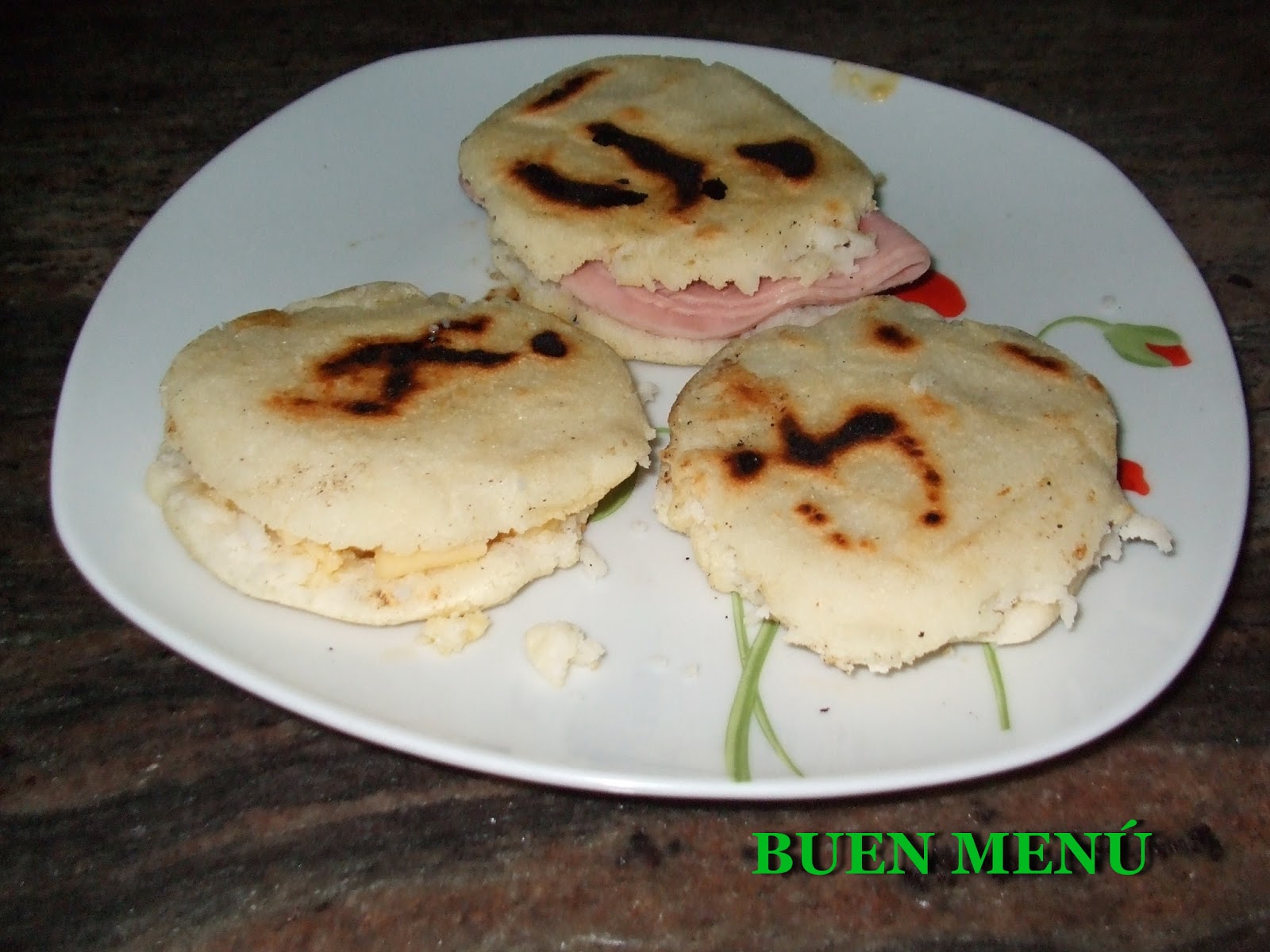 BUEN MENÚ 2.0: Arepas (Receta venezolana)