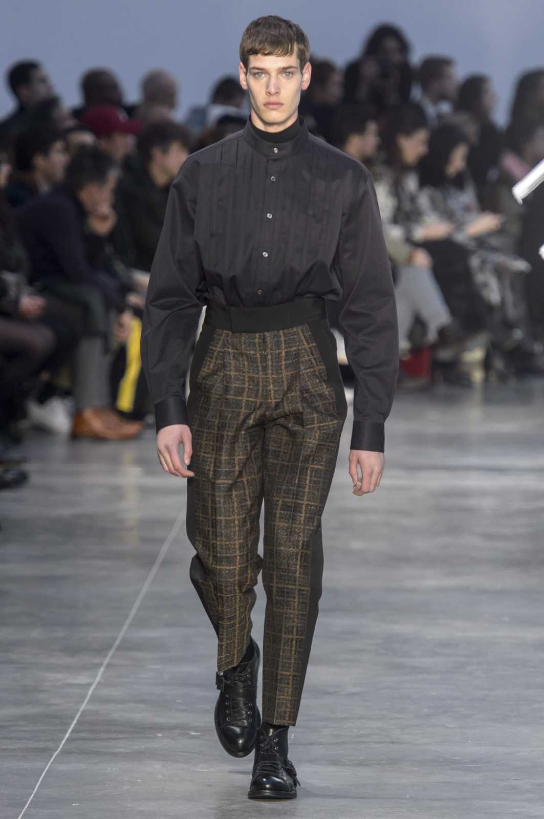 Cerruti 1881 Fall-Winter 2018-2019 | Paris Fashion Week