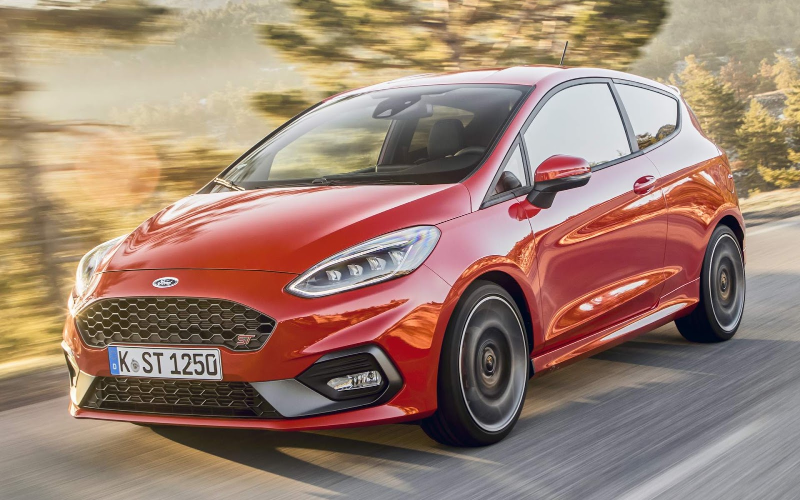 Novo Ford Fiesta 2019 ST e Active vão à venda - Europa