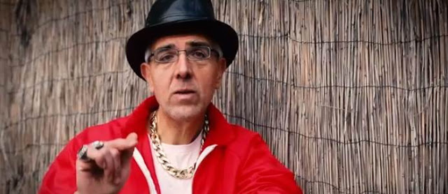 Οπτικοποιήθηκαν το ''GIOLO'' και το''KOSTARELLO'''' δυο νεα τραγούδια ...