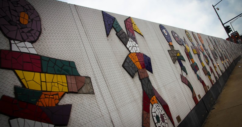 One Photograph a Day: Monday Mural: Hopscotch Bridge
