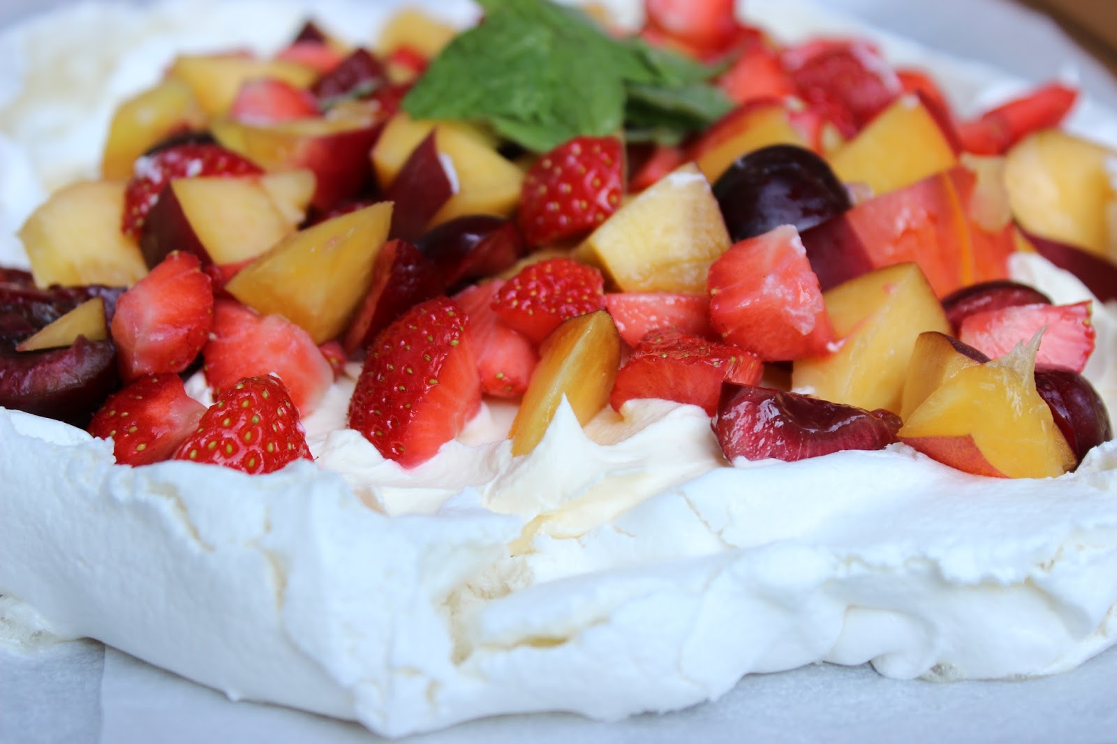 imogen molly: Magical Secret Ingredient Vegan Pavlova