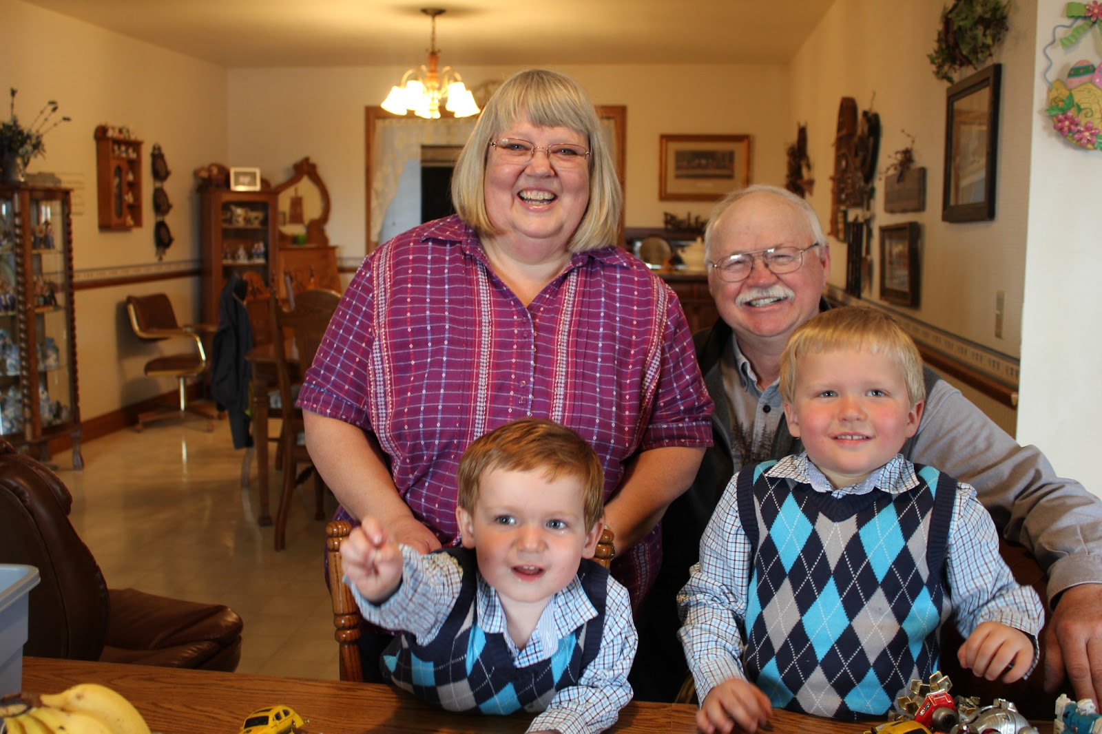 The Guse Family: Hopping Back into MN