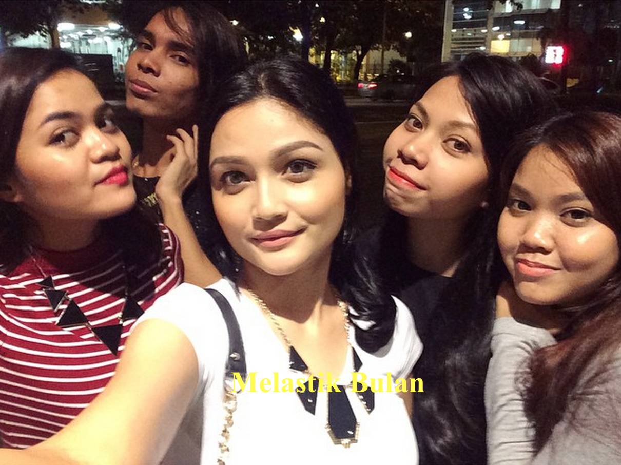 10 Gambar Selfie Cikgu Puteri Aishah Yang SuperB Cantik. #No.7 Jangan Tengok Lama Sangat ...