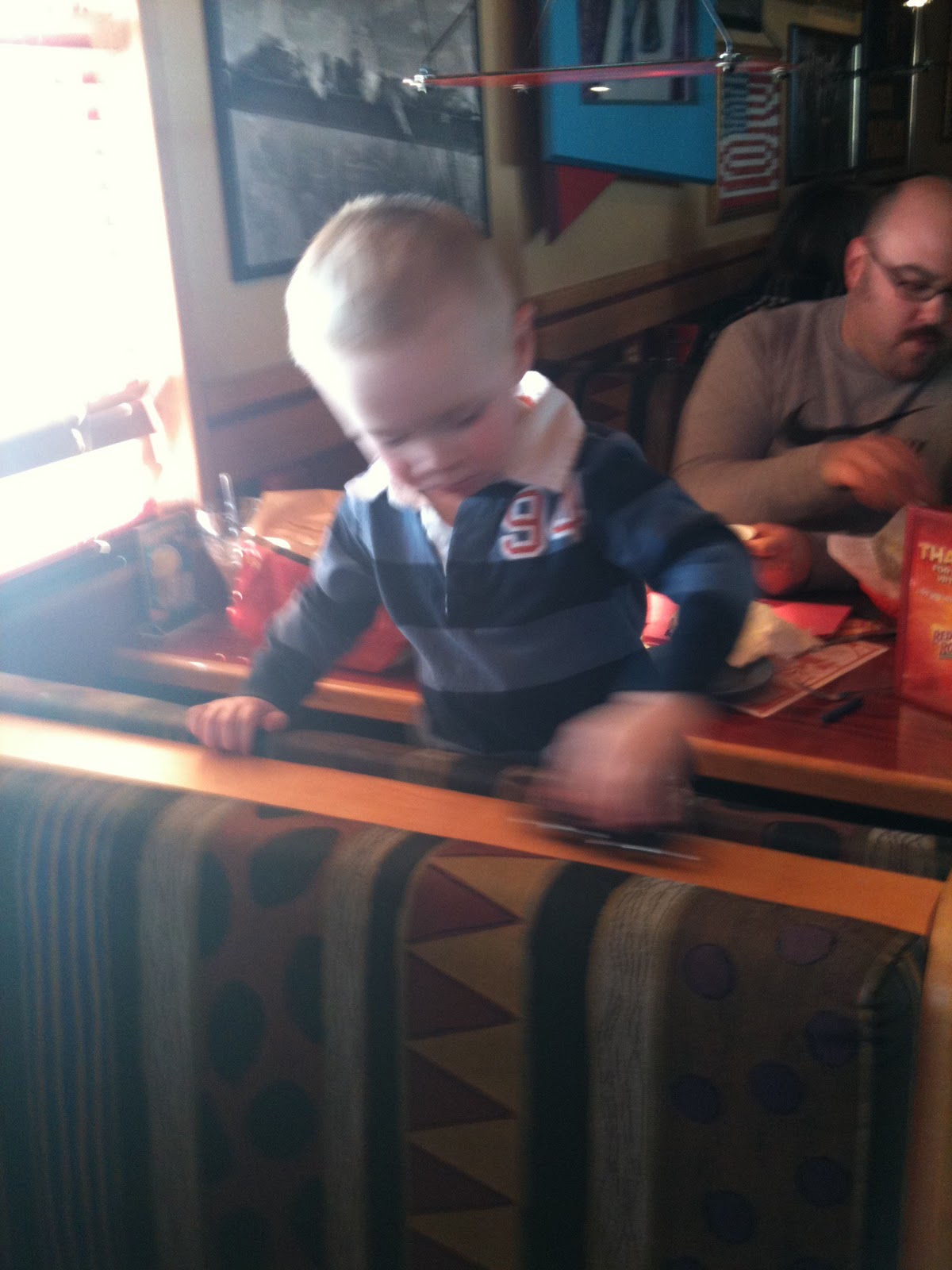 Naptime for Mama: 20 reasons why I love Red Robin, YUMMMM!!!