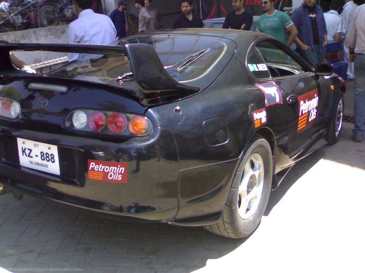 Sports cars in pakistan ~ Sports & Modified Cars