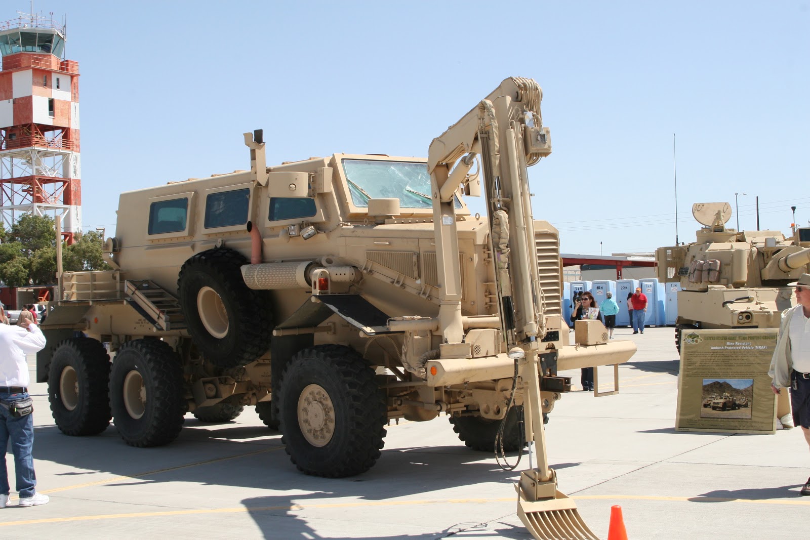 Darren's Rides: 49th Annual MCAS Yuma Air Show
