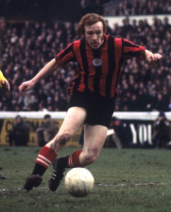 Ian Bowyer K.O.s Köln