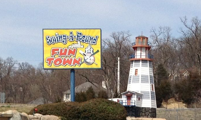 Play St. Louis: Swing-A-Round Fun Town, Fenton