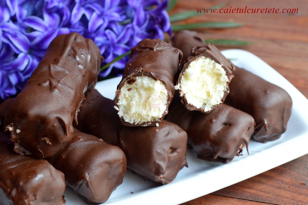 Batoane Bounty de casa - CAIETUL CU RETETE