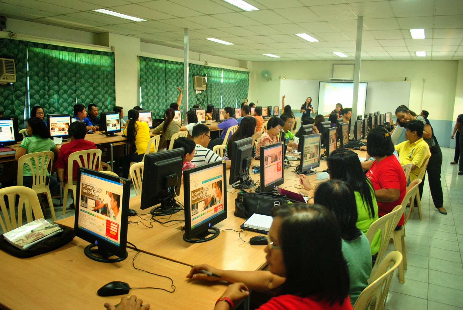 The SPCB News Blog: Diwa conducts Genyo training for faculty anew