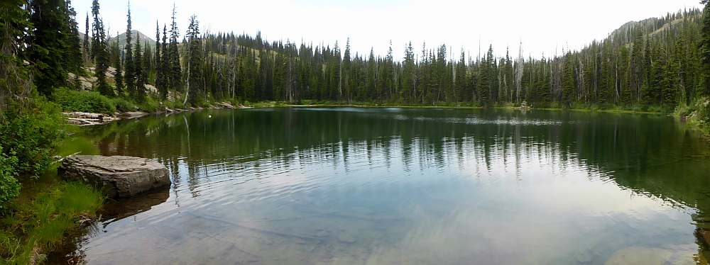 Tall Pines Hiker: Pyramid Pass and Lake