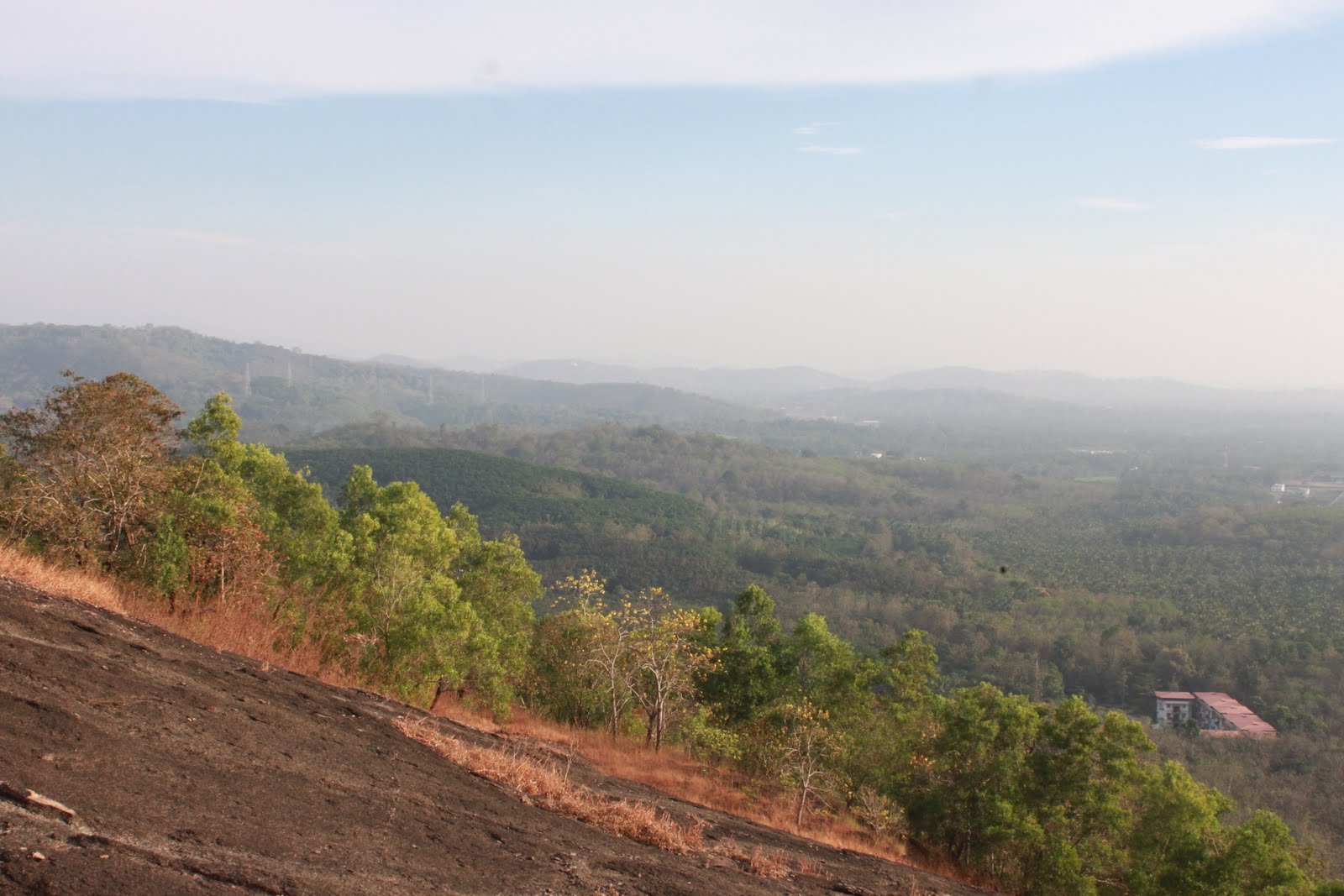 തീരം : PAMPOORAN PARA -PICNIC SPOT INSIDE FOREST CLOSE TO POOMALA DAM ...
