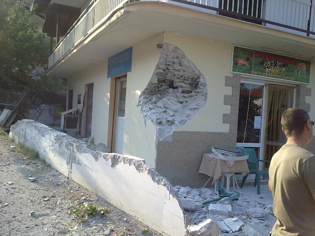 ΝΕΑ ΔΗΜΟΥ ΔΙΟΥ - ΟΛΥΜΠΟΥ: ΠΑΡ' ΟΛΙΓΟΝ ΤΡΑΓΩΔΙΑ ΣΤΗΝ ΣΚΟΤΙΝΑ ...