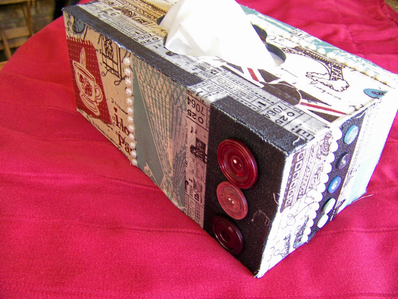 A Pretty Talent Blog: Decoupage a Tissue Box with Fabric