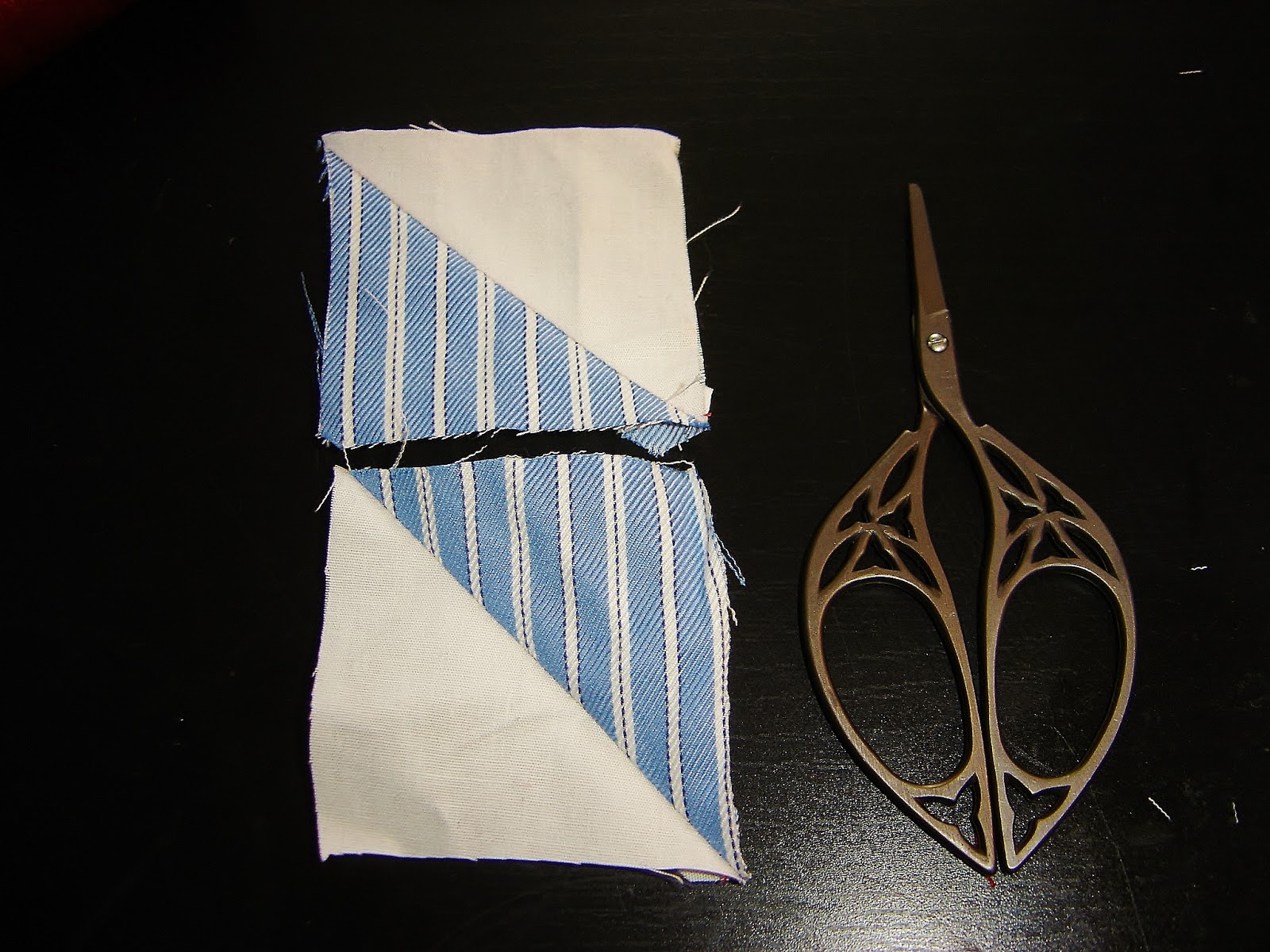 little black teapot: Chevron Quilt Tutorial