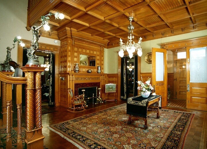 The Road: Rosemount Museum