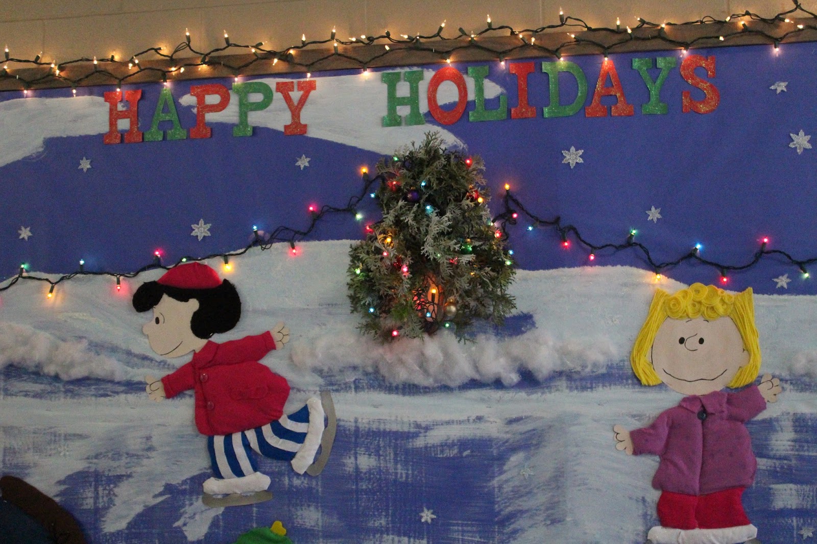 School Bulletin Boards: Winter Bulletin Board Charlie Brown Snoopy ...