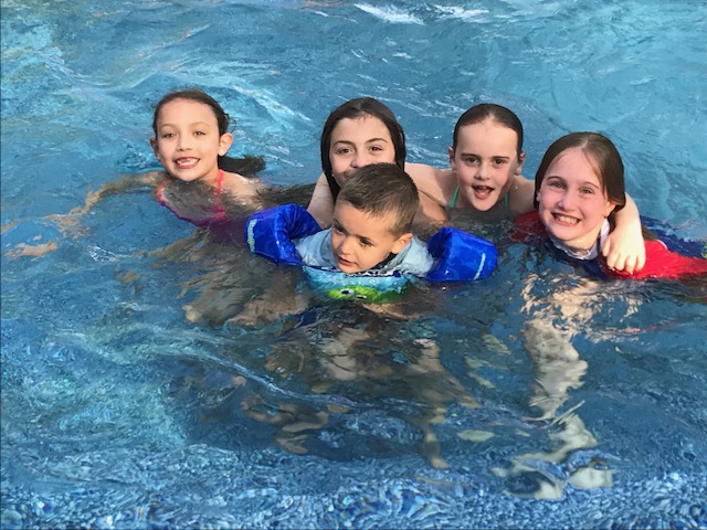 The Sister's C (Charlotte and Catherine): Swimming and bestie time!