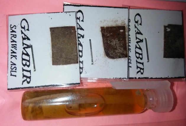 Koleksi Barangan Sarawak: Gambir Asli Sarawak