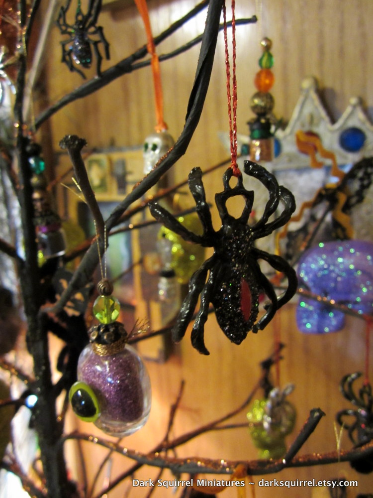 Dark Squirrel's Miniature Asylum ~: My Halloween Tree and an invitation....