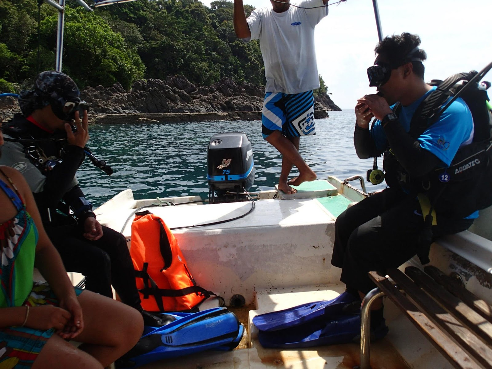 Food. Life. Travel.: Snorkeling at Pulau Tenggol