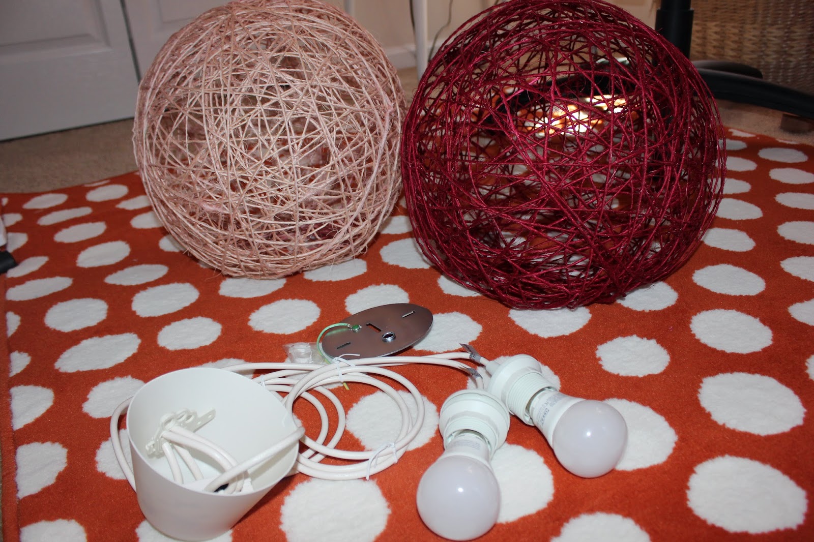 Find yourself in your 20's....: I want new, hip circular lamps now!