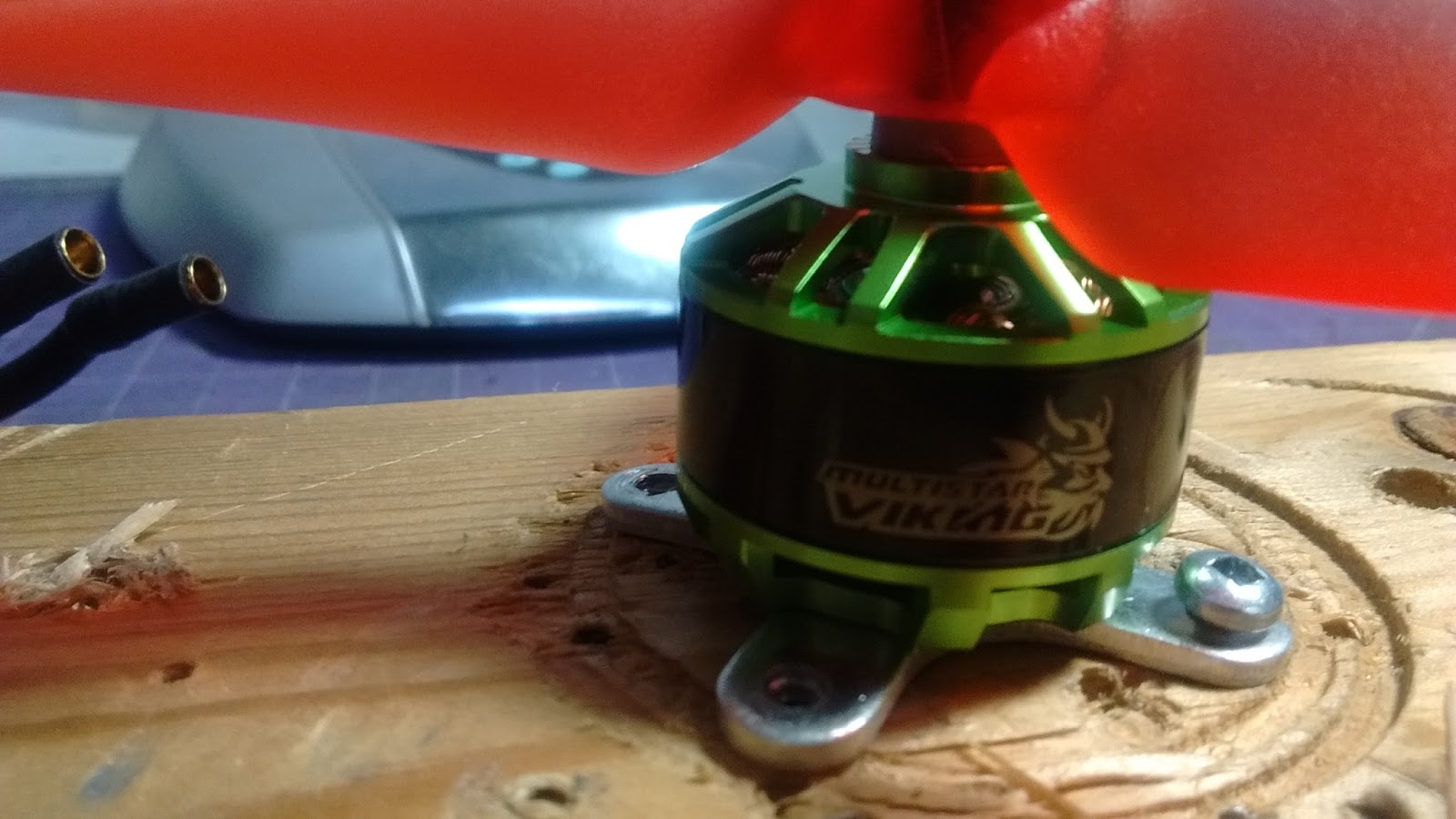 Scott's ParkJet blog: EMAX AVAN-R 5065 3 blade quad racing prop ...