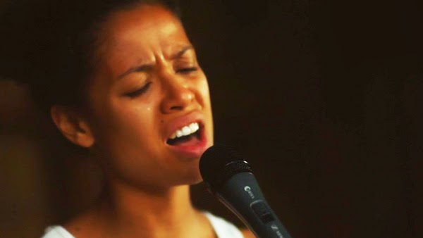 Gugu Mbatha-Raw: Video: Gugu Mbatha-Raw sings Blackbird by Nina Simone ...